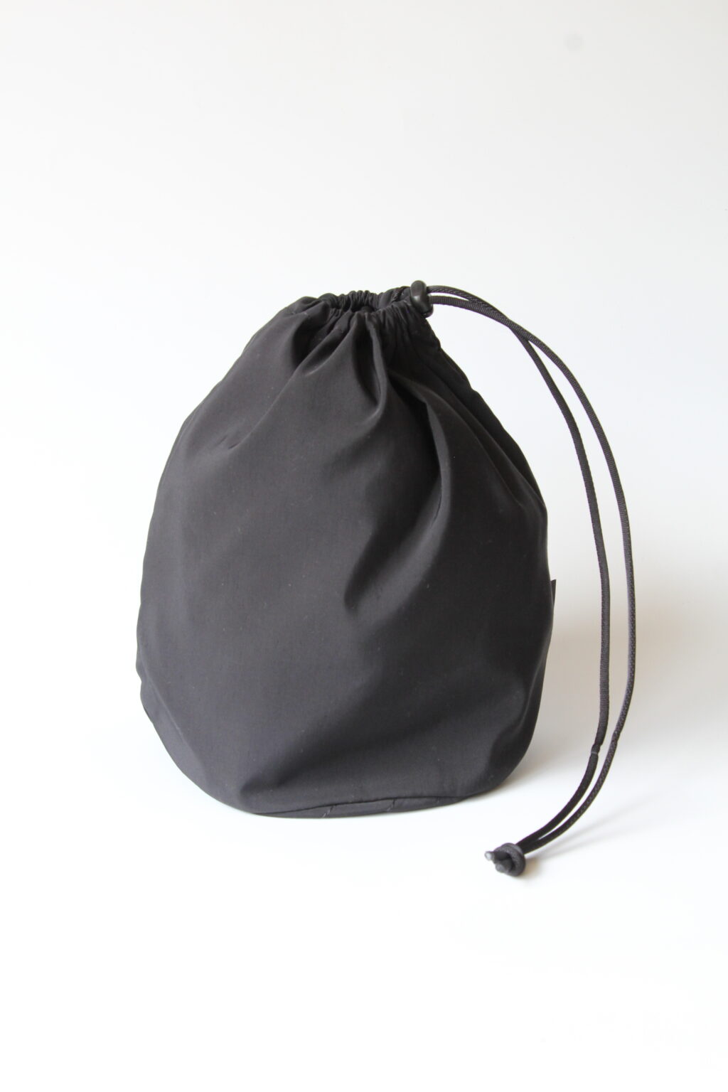 STANDARD SUPPLY W DRAW STRING POUCH M - SONNE（ゾンネ）